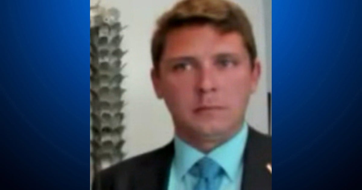 Matthew Dolloff Pleads Not Guilty In Shooting Death Of Protester - CBS ...