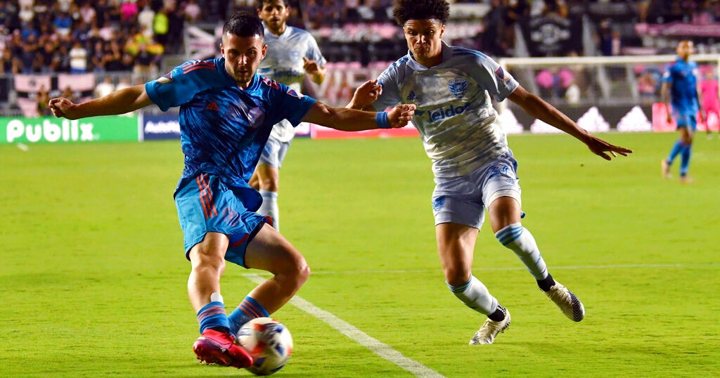 Full-Capacity Crowd Watches Inter Miami Lose 3-0 To DC United - CBS Miami