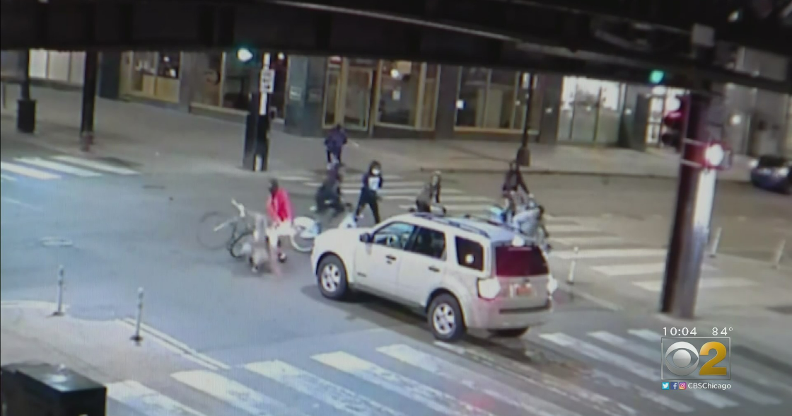 Video Shows Group On Divvy Bikes Attacking Stealing Bike From Man In