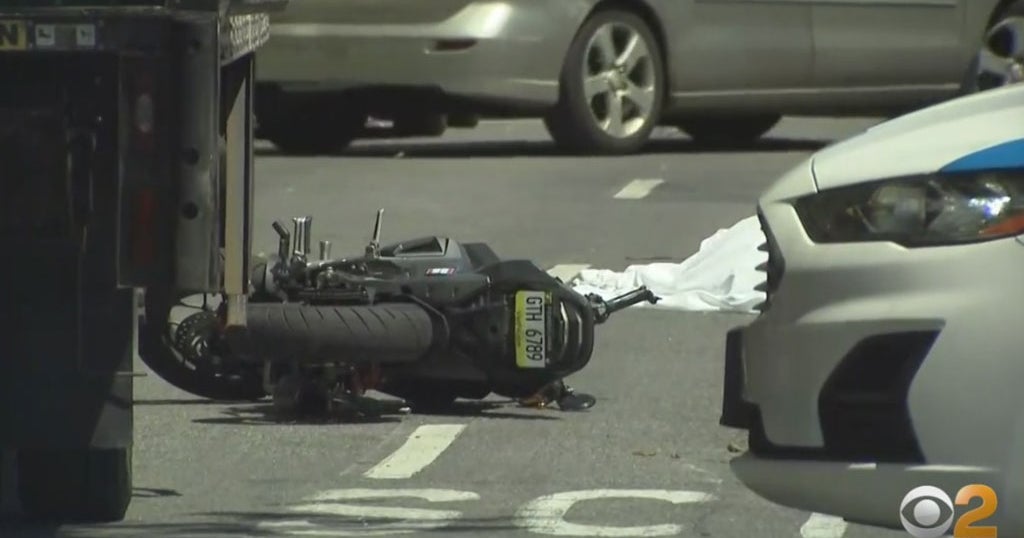 2 Critically Hurt In Moped Crash In Brooklyn - CBS New York