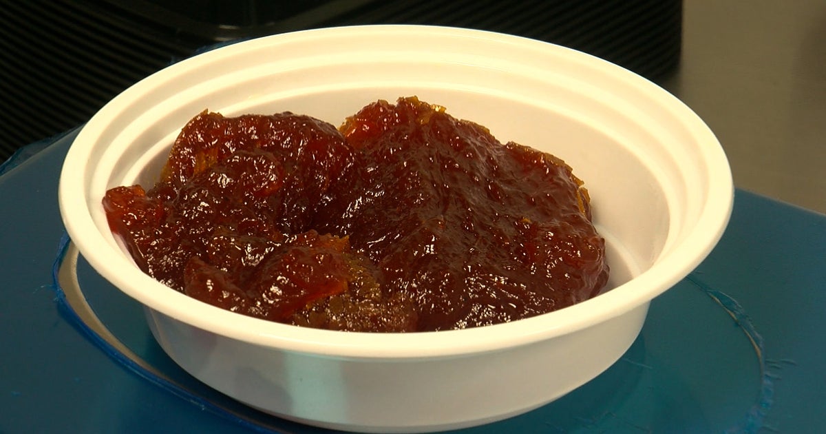 Minneapolis Bakery Hawlo Kismayo Cooks 10,000 Pounds Of Hawlo For Eid ...