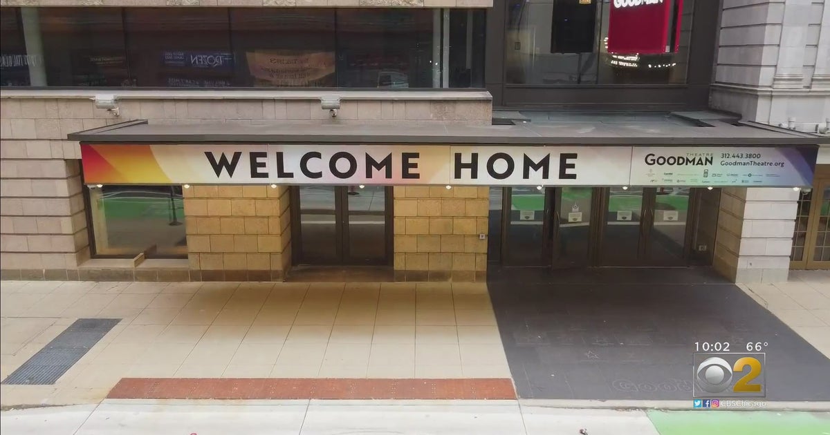 Goodman Theater Opens For The First Time In More Than A Year - CBS Chicago