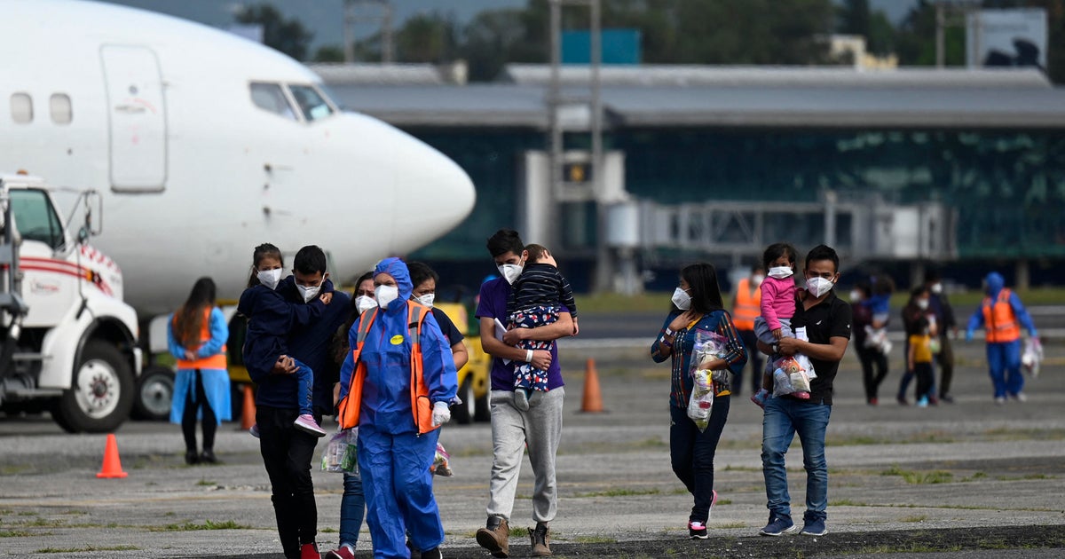 Immigration: Biden administration increases border deportations and ...