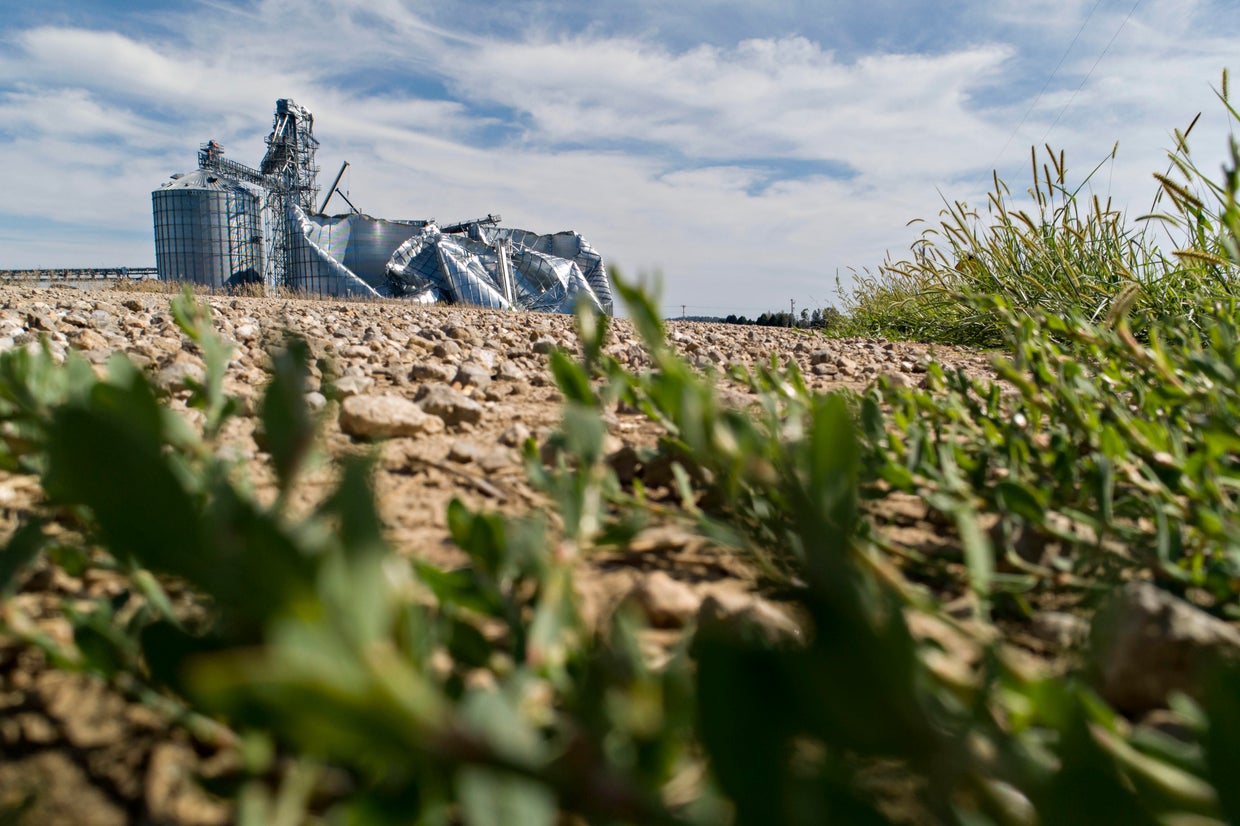 "These losses were staggering": Destruction from Iowa's derecho still ...