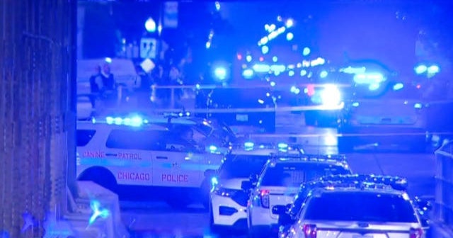 Chicago probes illegal gun purchase in officer's death - CBS News
