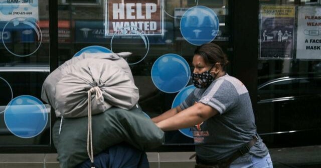 Jobless Americans share why they're unemployed - CBS News