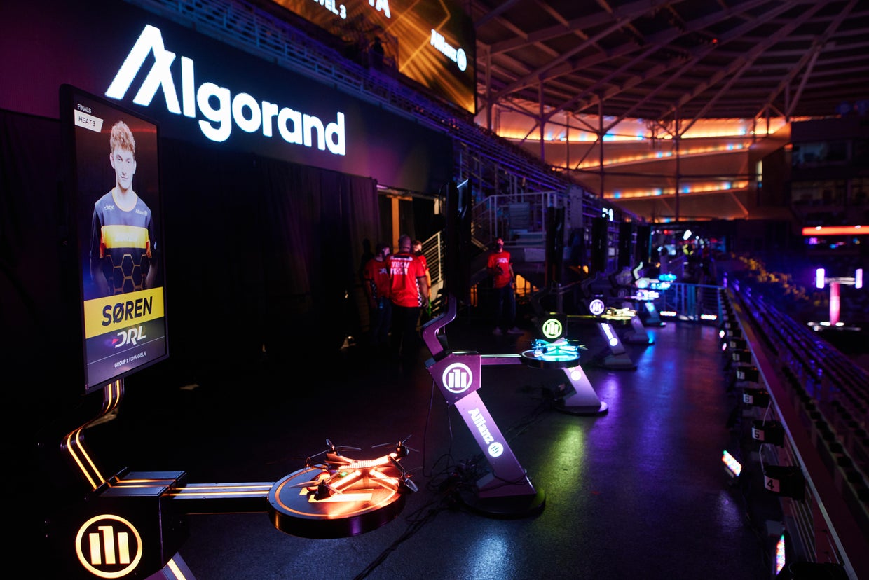 Drone Racing League lands $100 million sponsor deal from Algorand - CBS ...