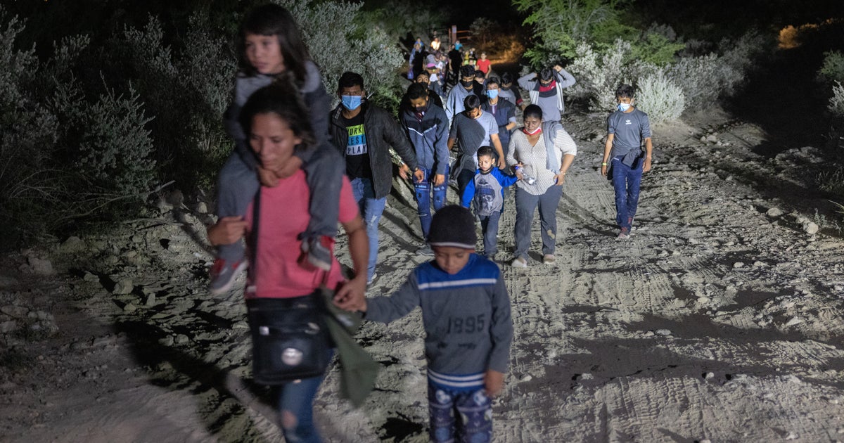 U.S. authorities along the southern border stopped migrants 209,000 ...