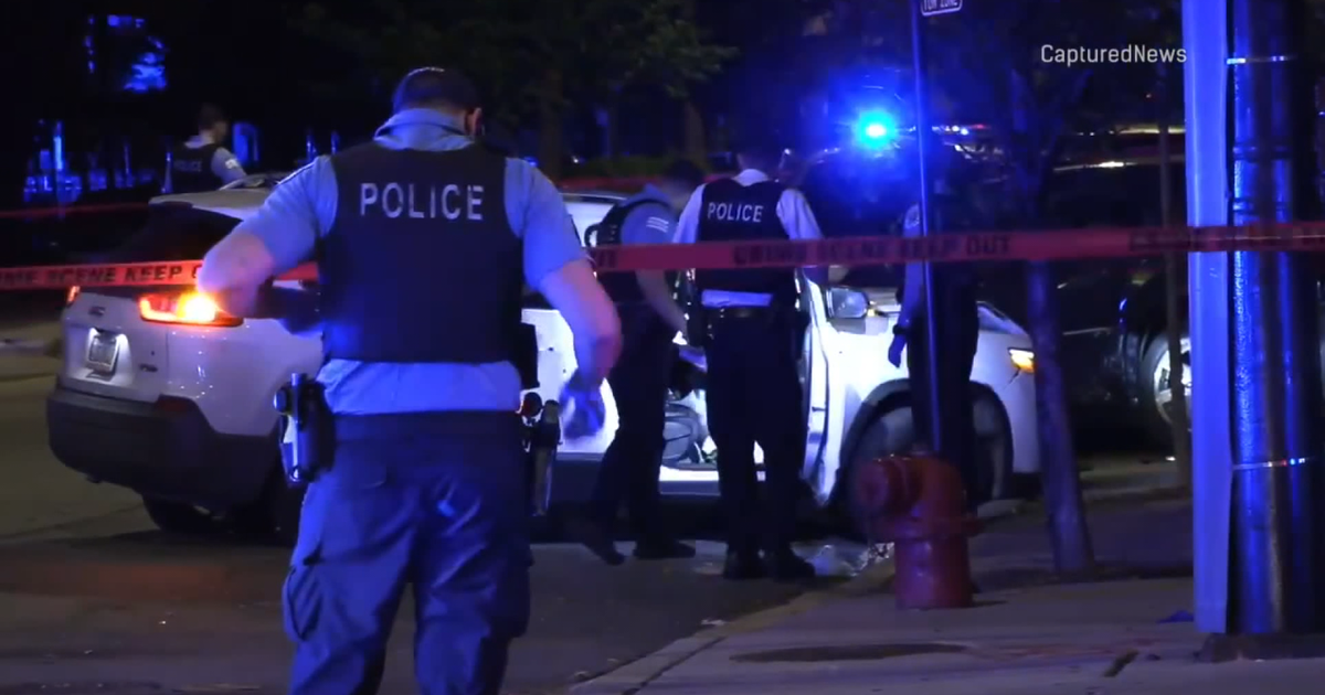 Boy, 16, Killed In Apparent Shootout Involving Two Vehicles In Lakeview ...