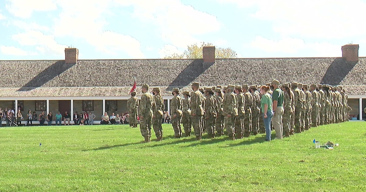 Dozens Of Minnesota Army Reserve Troops Ready For Kuwait Deployment ...