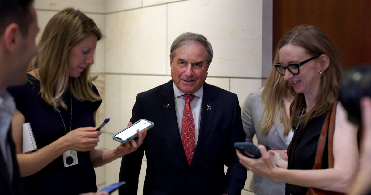 Democratic Congressman John Yarmuth announces retirement - CBS News