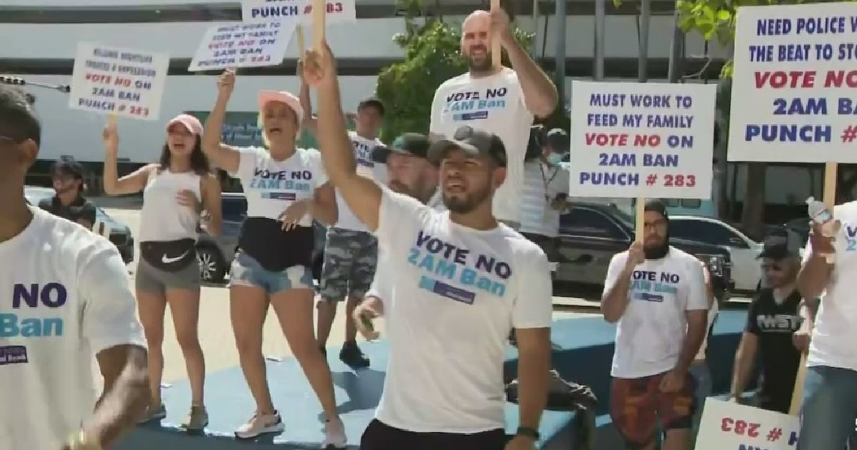 Protesters Take To The Streets Of Miami Beach To Rally In Favor Of Late ...