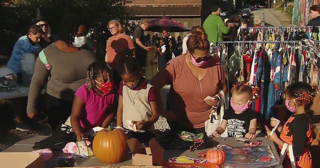 Hundreds Of Kids Get Free Halloween Costumes Thanks To Emma Munson ...