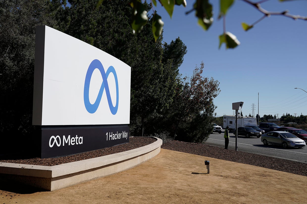 What is the metaverse? Behind Facebook's vision for the internet's ...