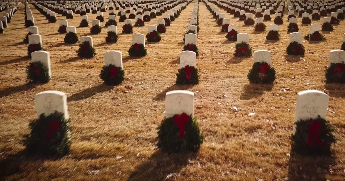 Some Ft. Snelling graves will be without wreaths this holiday season ...