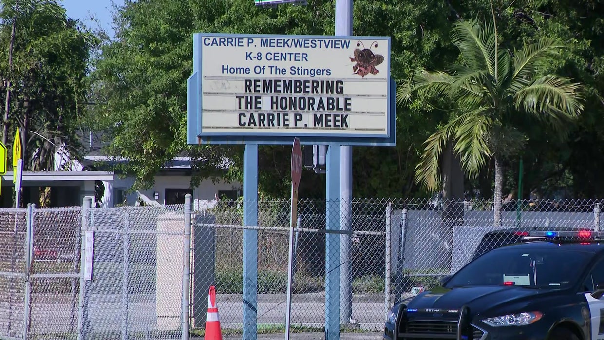 Photos: Carrie Meek's Funeral Procession and Service