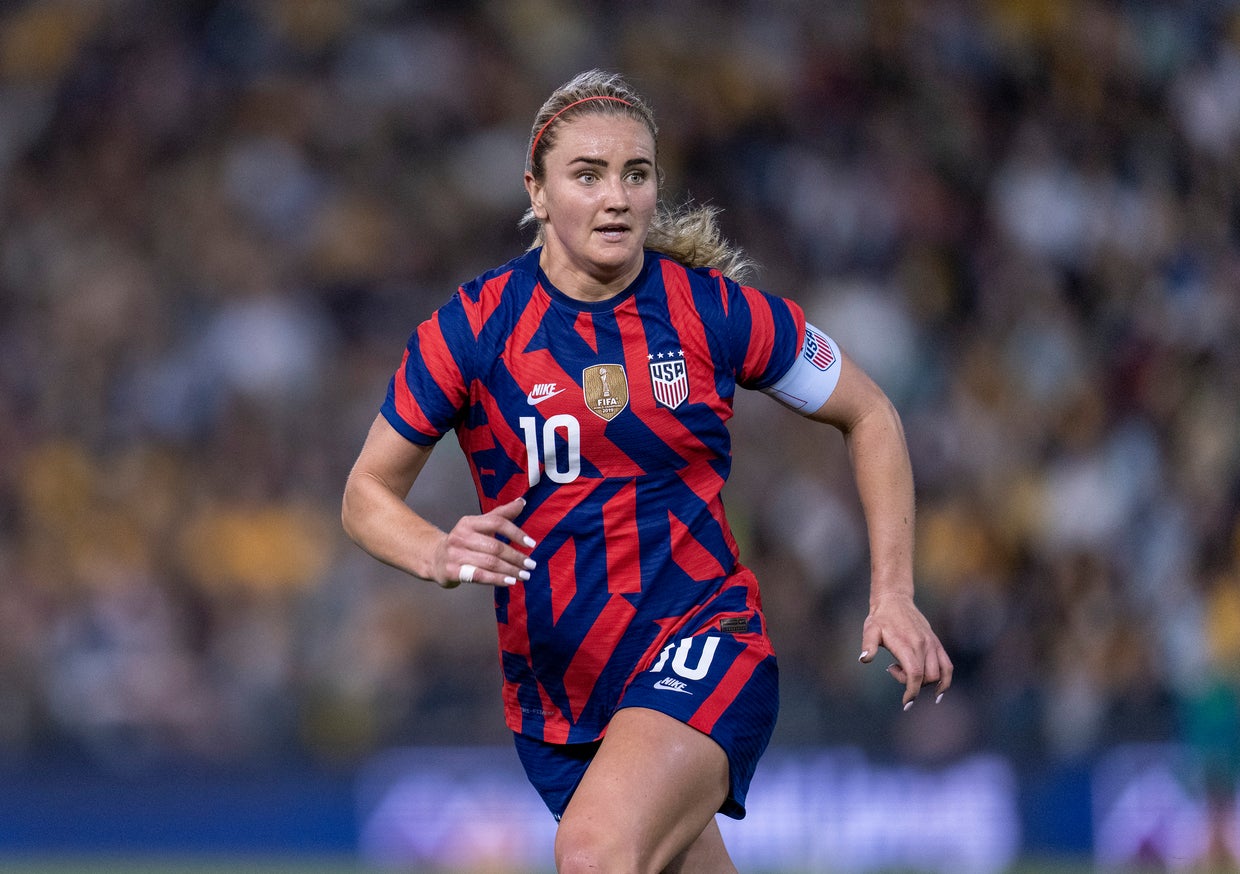 Colorado's Lindsey Horan Named 2021 U.S. Soccer Female Player Of The ...