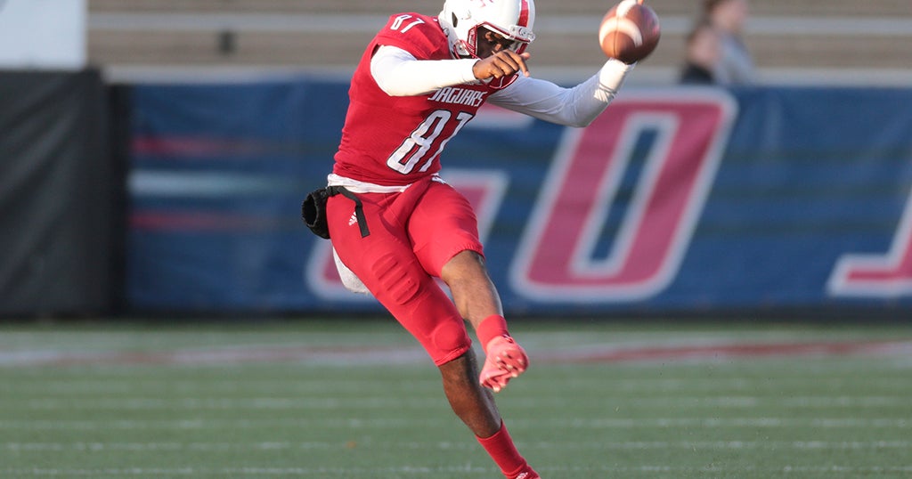 Steelers Sign Punter Corliss Waitman Ahead Of Matchup With Chiefs - CBS ...