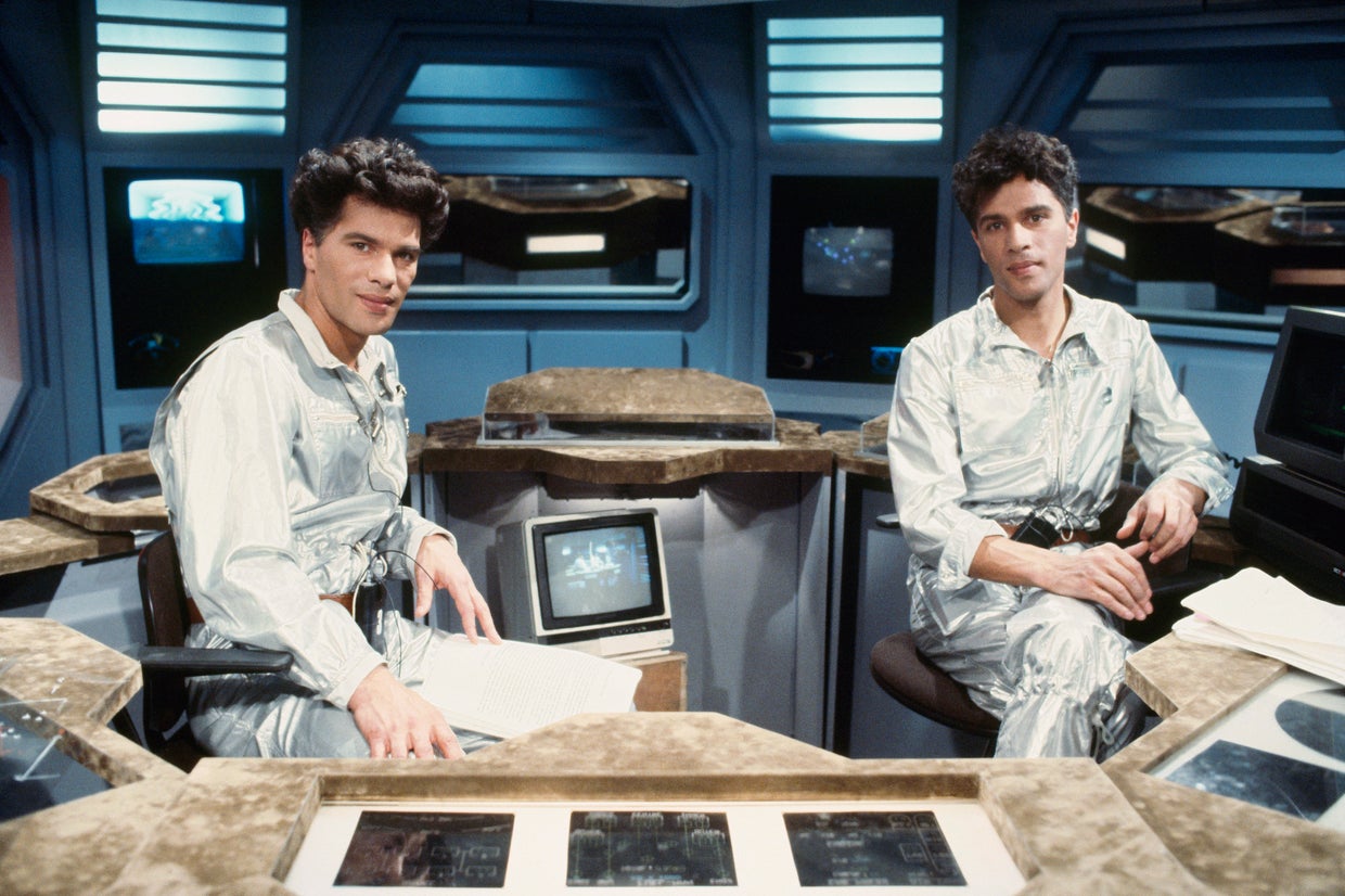 Twins Igor and Grichka Bogdanoff, controversial French TV stars, die of ...