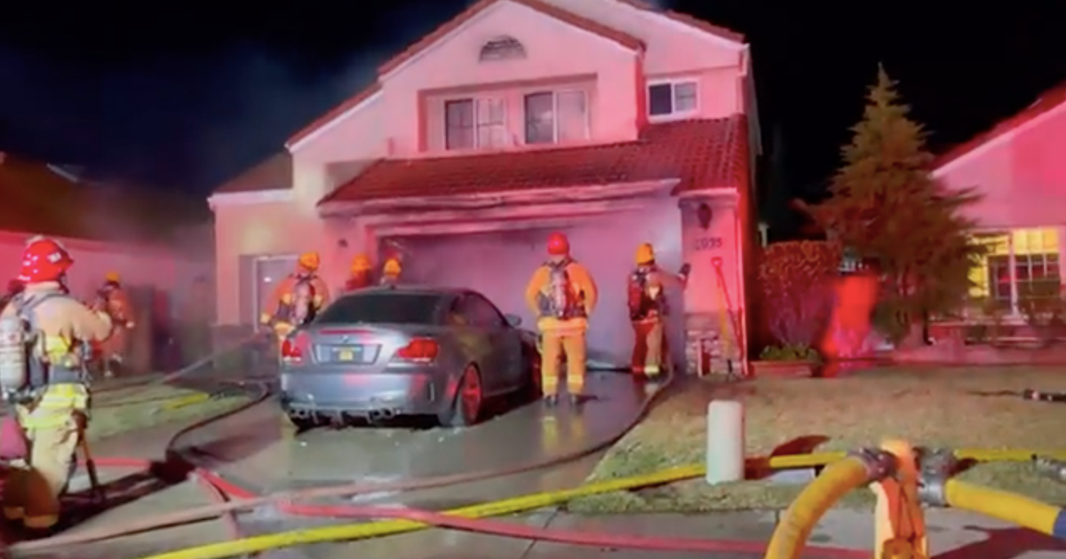 Ventura County Firefighters Engaged In Simi Valley Second Alarm House ...