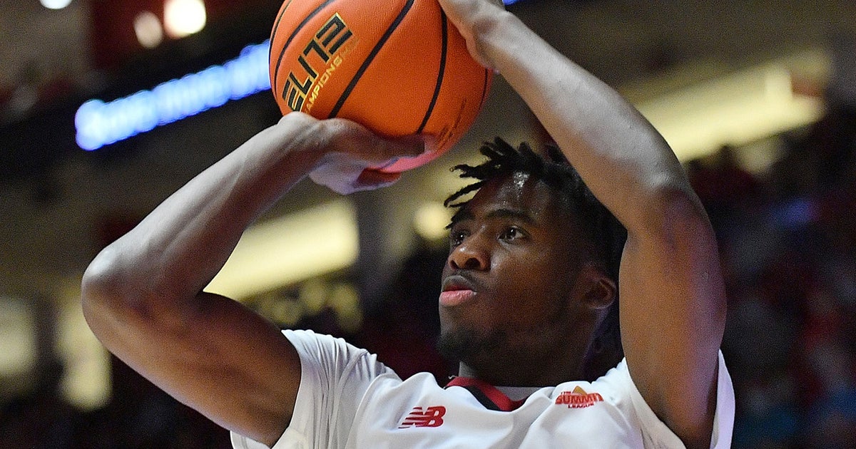 Tevin Smith Has Perfect Shooting Night In Denver Pioneers First Road ...