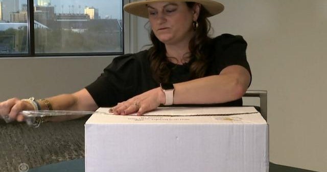 Chemo care boxes offer comfort to cancer patients - CBS News