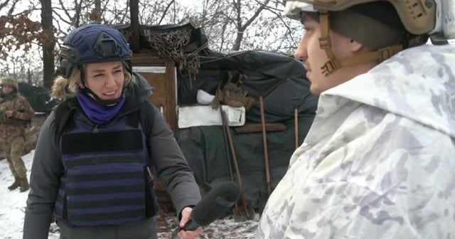 Holly Williams anchors coverage from Ukraine on the standoff with ...