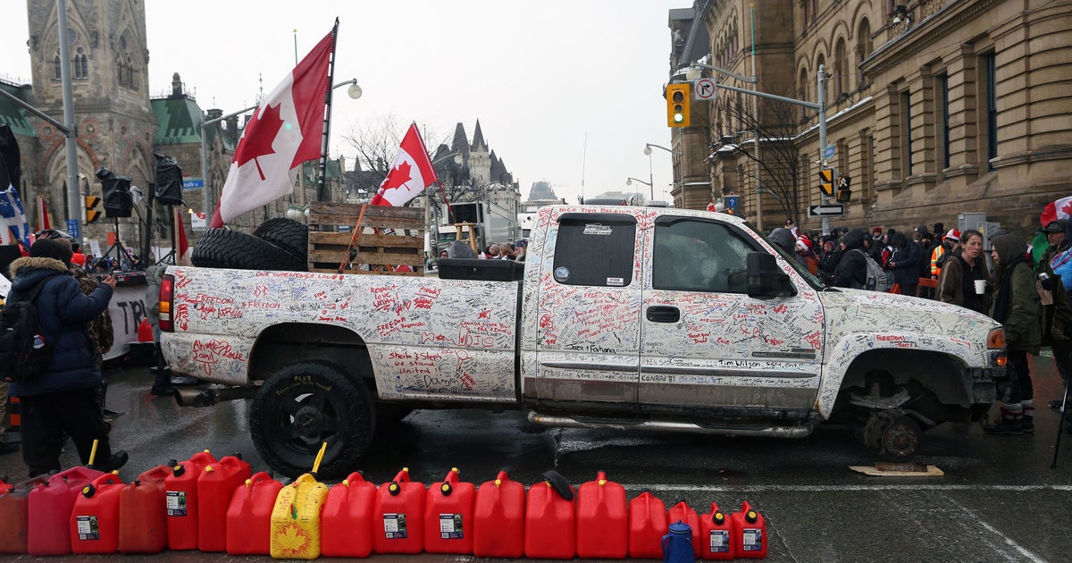 Truckers' Bridge Blockade By Canadian Protesters Forces Shutdowns At ...