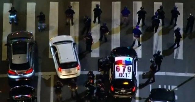 Violent crime on the rise across the U.S. - CBS News