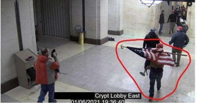 Capitol rioter gets lighter sentence for cooperating with January 6 ...