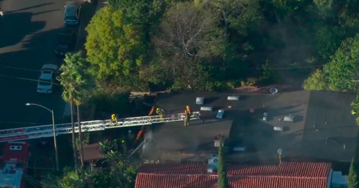 LAFD Crews Knock Down One-Story House Fire In Hollywood Hills - CBS Los ...