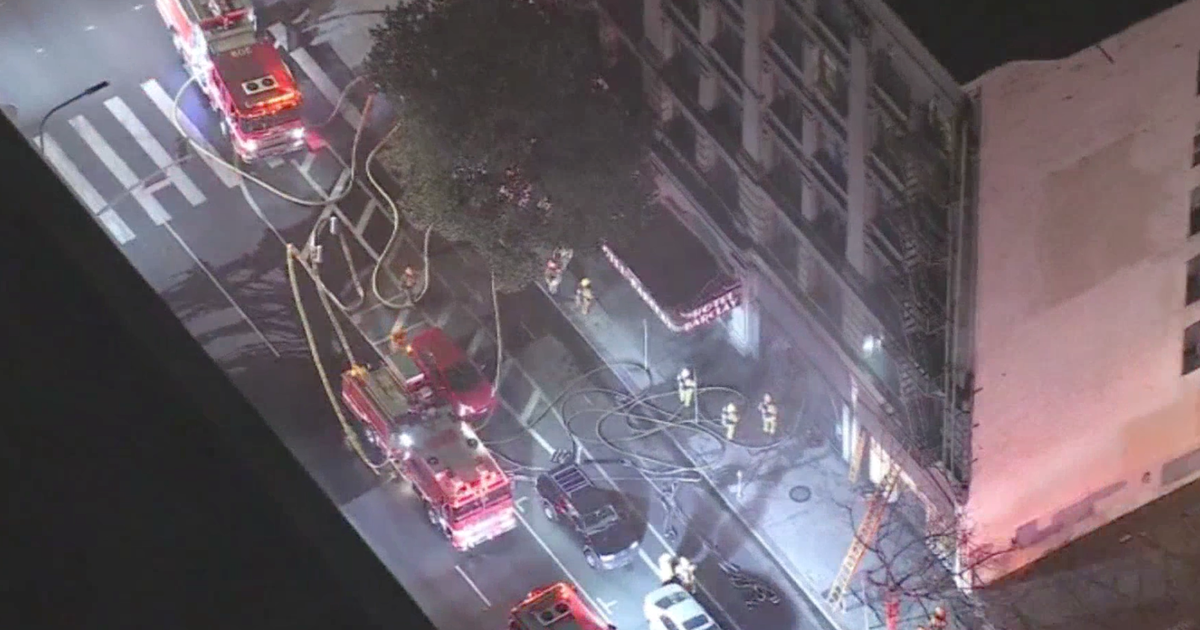 LAFD Crews Contain Six-Story Structure Fire In Downtown LA - CBS Los ...