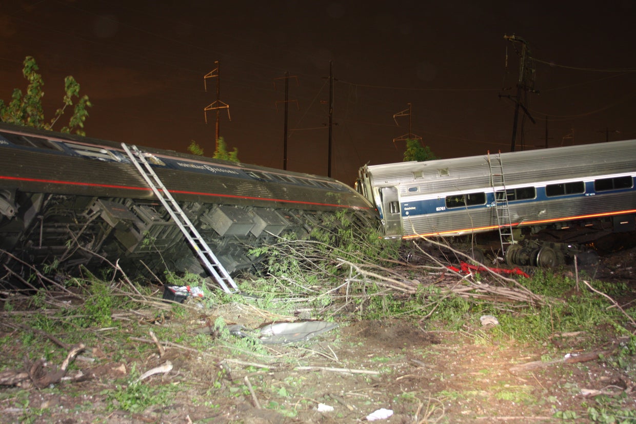 2015 Amtrak Derailment Photos Shown In Trial