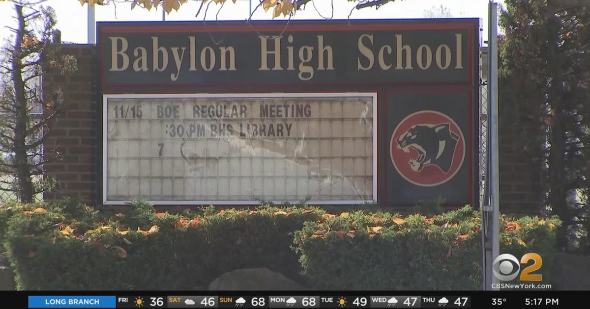 Babylon teacher arraigned on rape charges - CBS New York