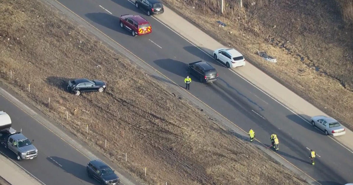 Injuries Reported In Crash On I-80 Near Joliet - CBS Chicago