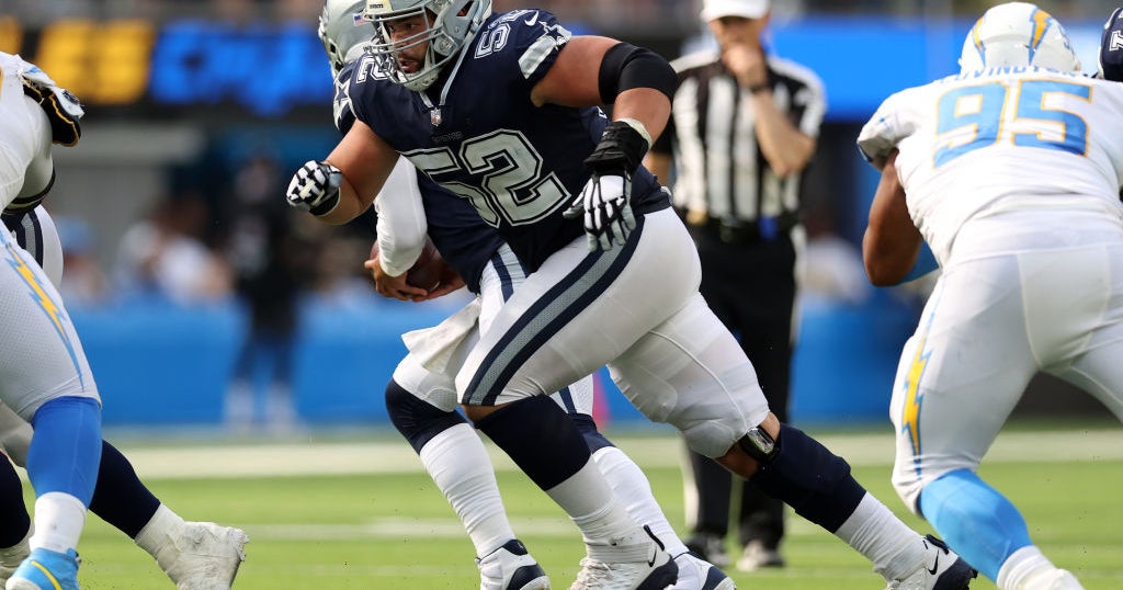 Miami Dolphins Upgrade Offensive Line With Connor Williams - CBS Miami