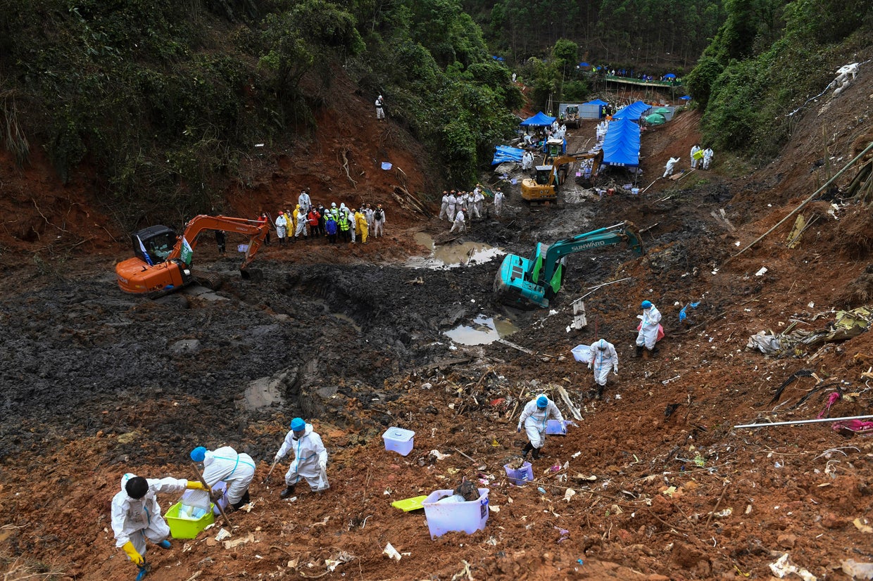 U.S. experts analyzing black boxes from China Eastern Boeing 737 that ...