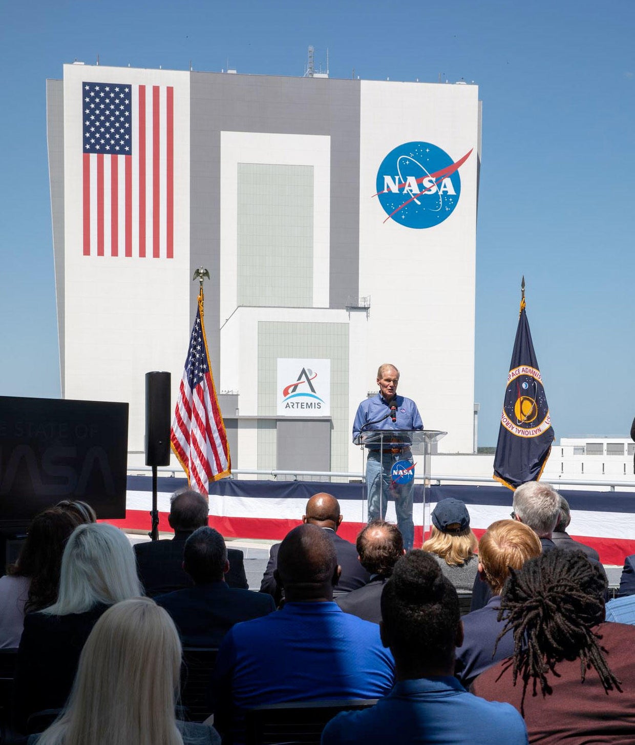 Biden's 2023 budget request gives boost to NASA's Artemis moon program ...