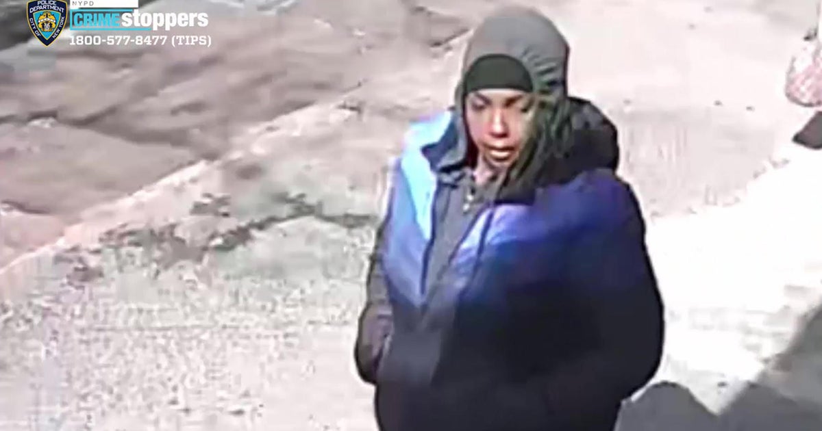 Police: Woman asks 79-year-old for spare change, robs him as he gives ...