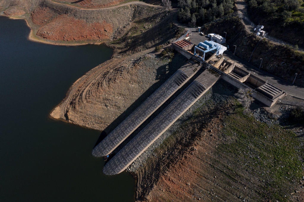 California's worsening drought could disrupt hydropower electricity ...
