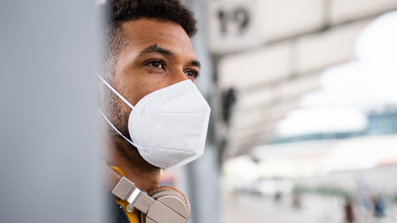 N95 Mask news - Today’s latest updates - CBS News
