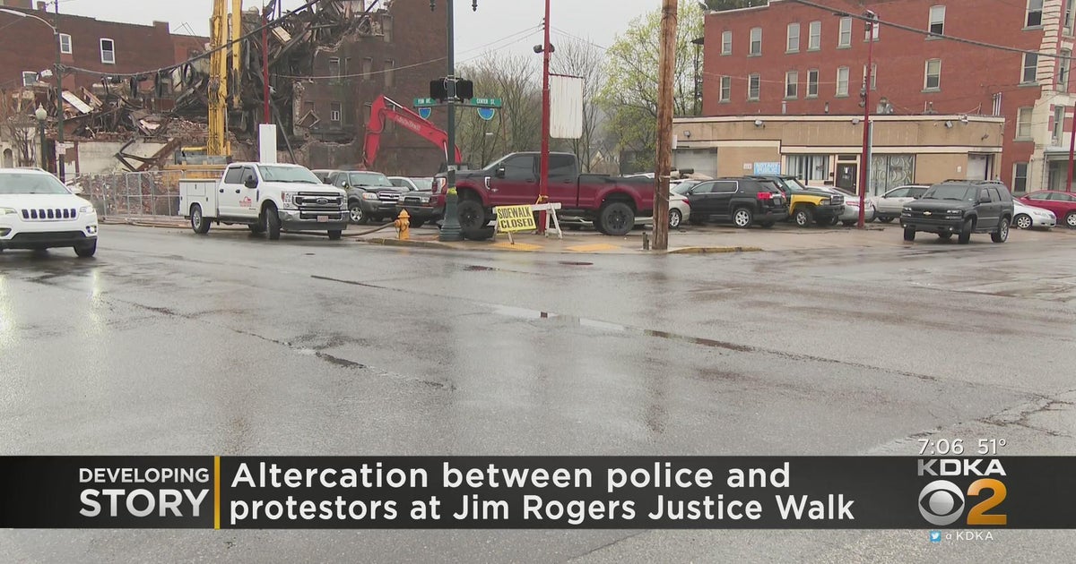 Altercation Between Protesters And Police - CBS Pittsburgh