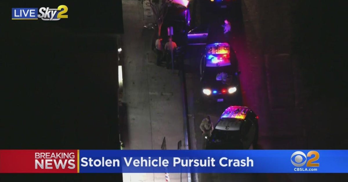 Police pursuit ends in crash in South LA, two suspects in custody - CBS ...