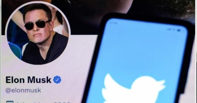 Twitter fires two executives, adding to Elon Musk buyout turmoil - CBS News