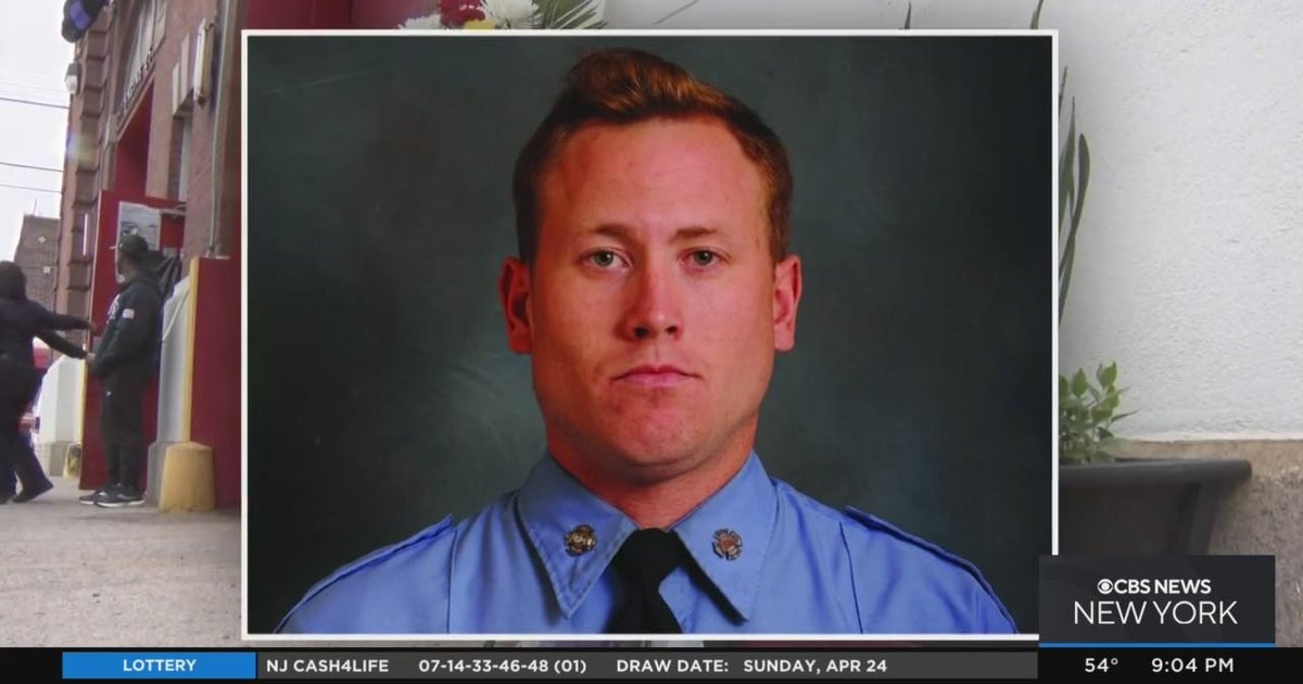 Fallen Firefighter Timothy Klein honored at Canarsie firehouse - CBS ...