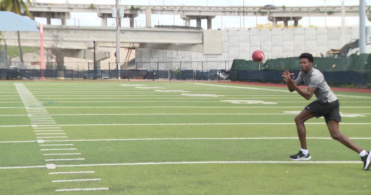 Tyquan Thornton Hopes To Be The Next Great NFL Wide Receiver From South ...