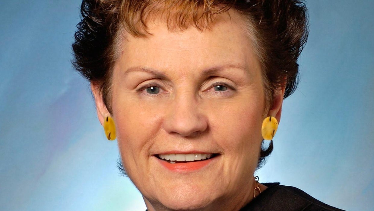 Illinois Supreme Court Justice Rita Garman, state's longest-serving ...