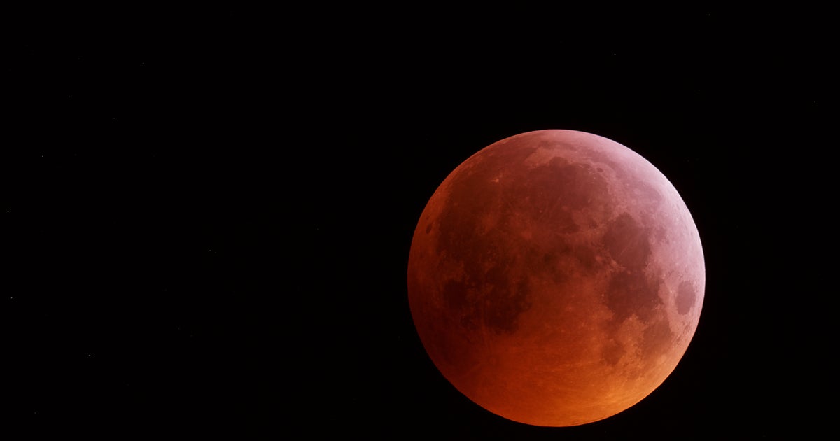 Here's The Forecast And Timeline Of Sunday Night's Total Lunar Eclipse ...