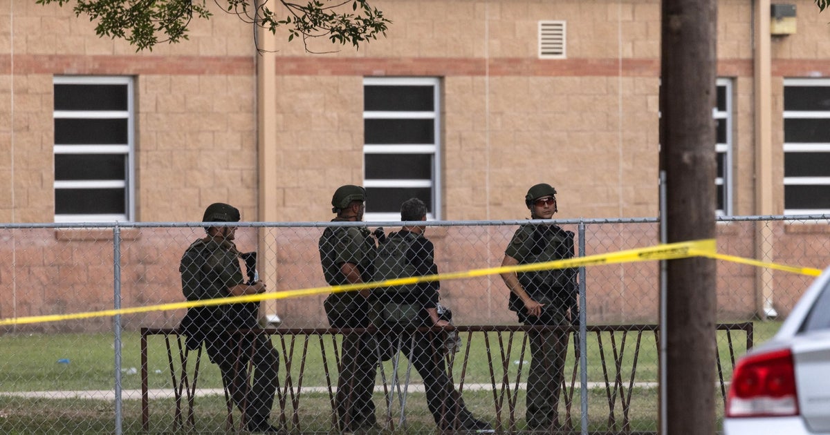 Texas school shooting prompts local districts to increase police ...