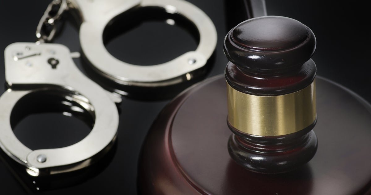 Detroit street gang member pleads guilty to killing rival, 13-year-old ...